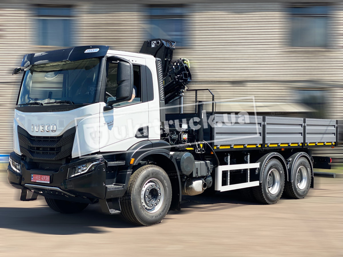 Бортовий автомобіль з КМУ Hiab IVECO T-WAY. Купити Бортовий автомобіль ...